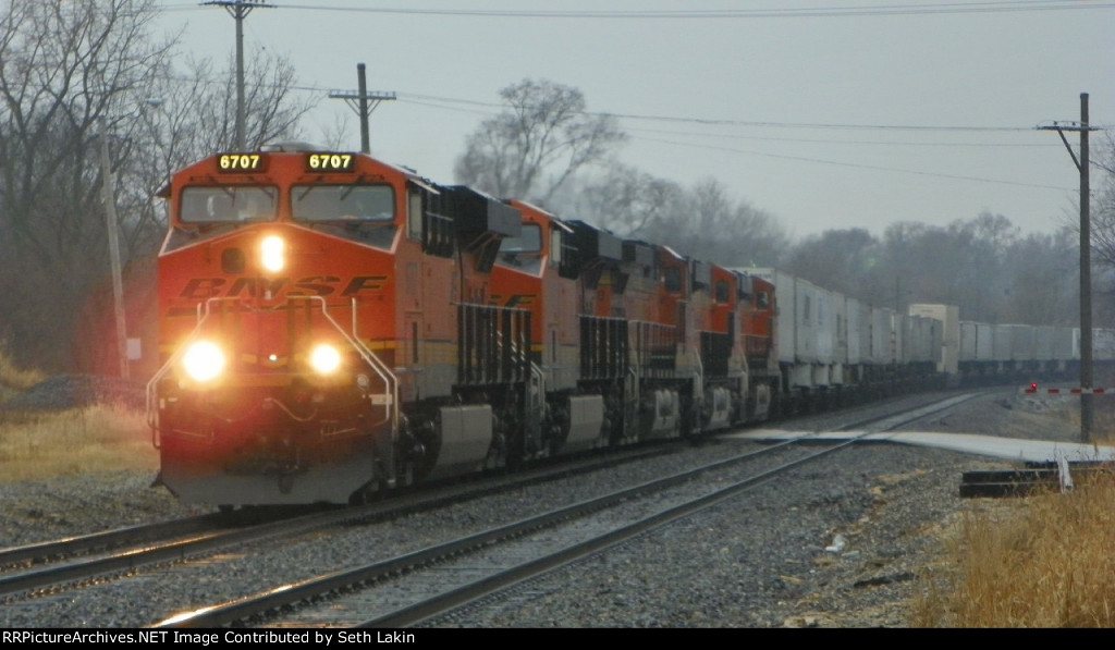 BNSF 6707